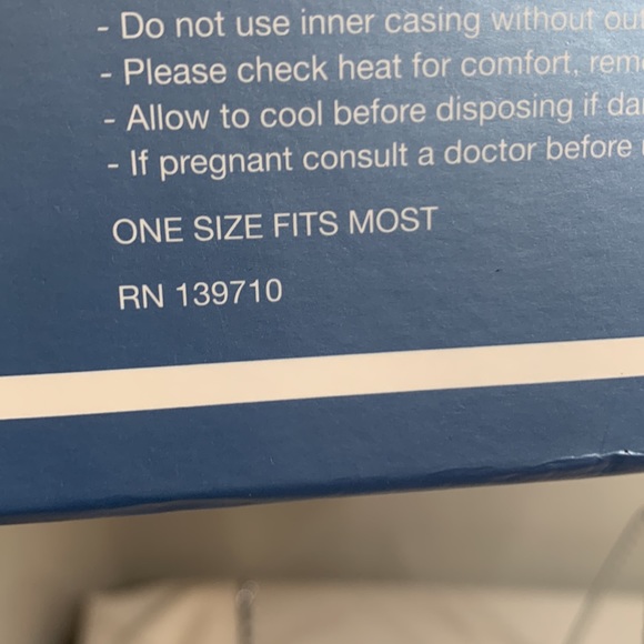 Brookstone | Shoes | New Brookstone Theraspa Warming Slipper Booties ...